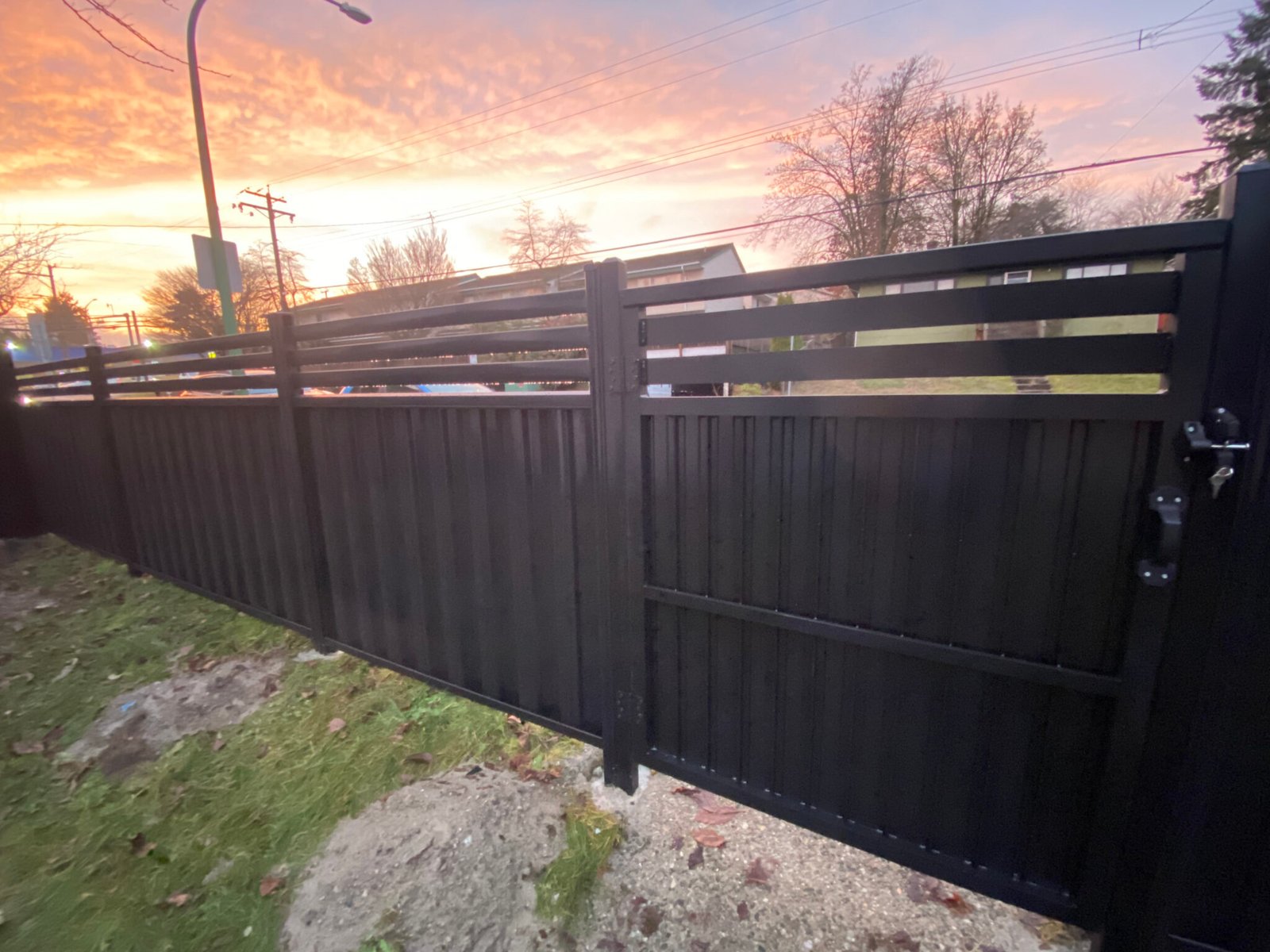 Maple Fence & Gate Installer in Surrey BC